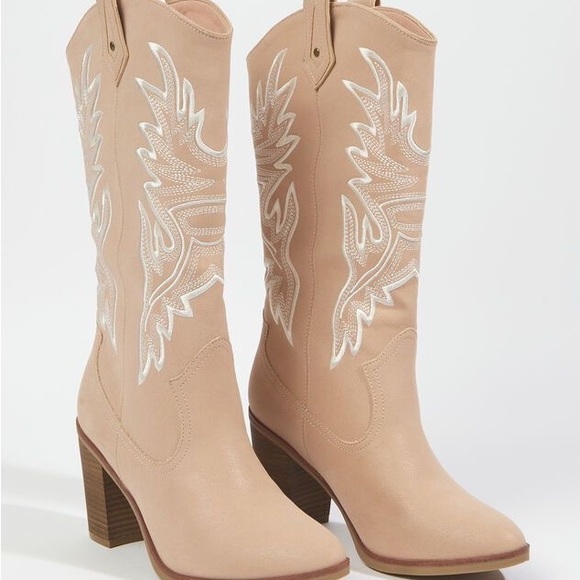 Shoes | Brand New Womens Beautifully Designed Blush Pink And White Cow ...